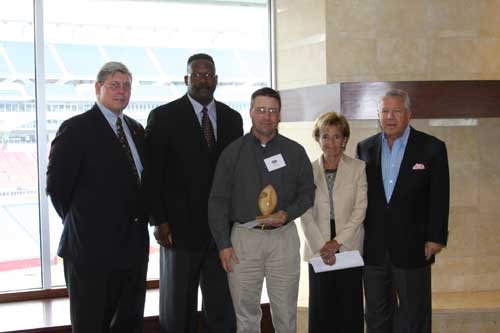 Fred's Fund receives award - The Concord Insider