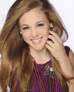 Newly-crowned cover girl Brooke Mills has her eyes on the prize - The ...